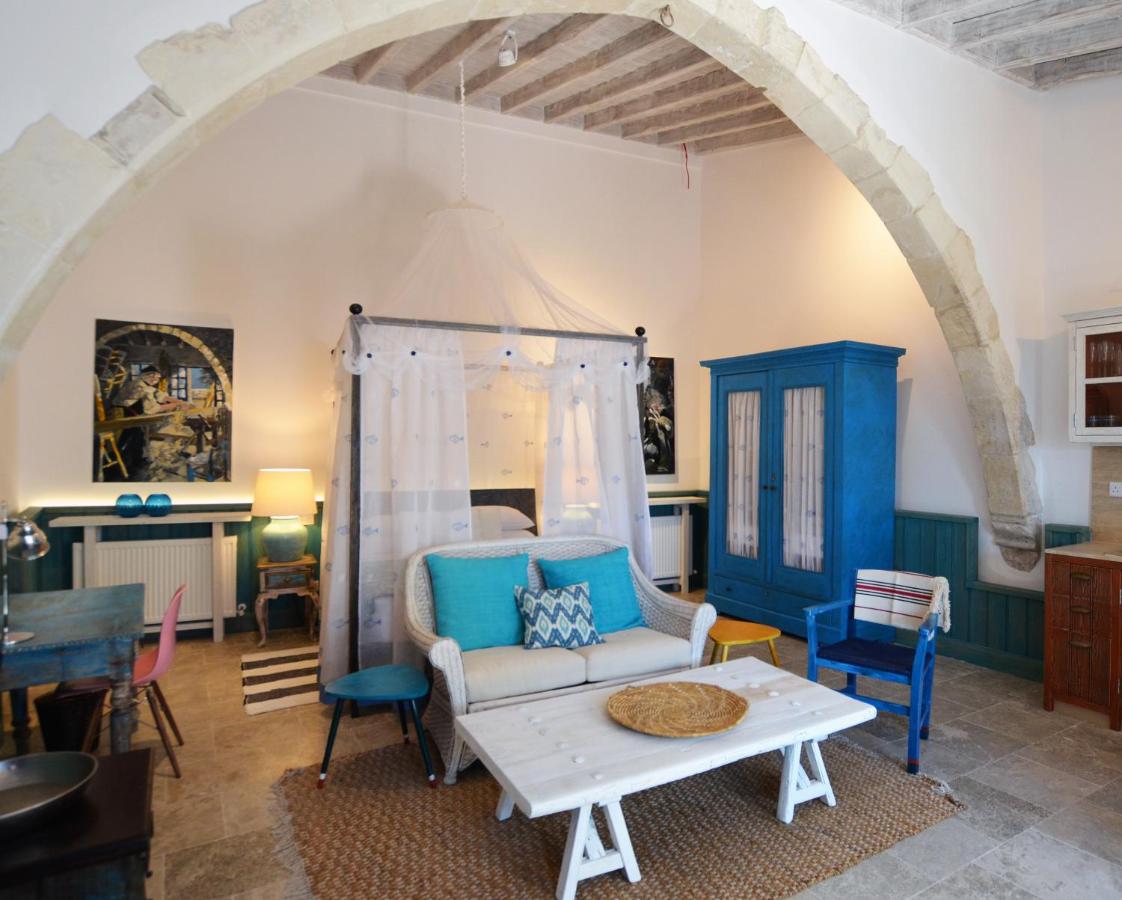 Accomodation in the area - Zambartas Wineries